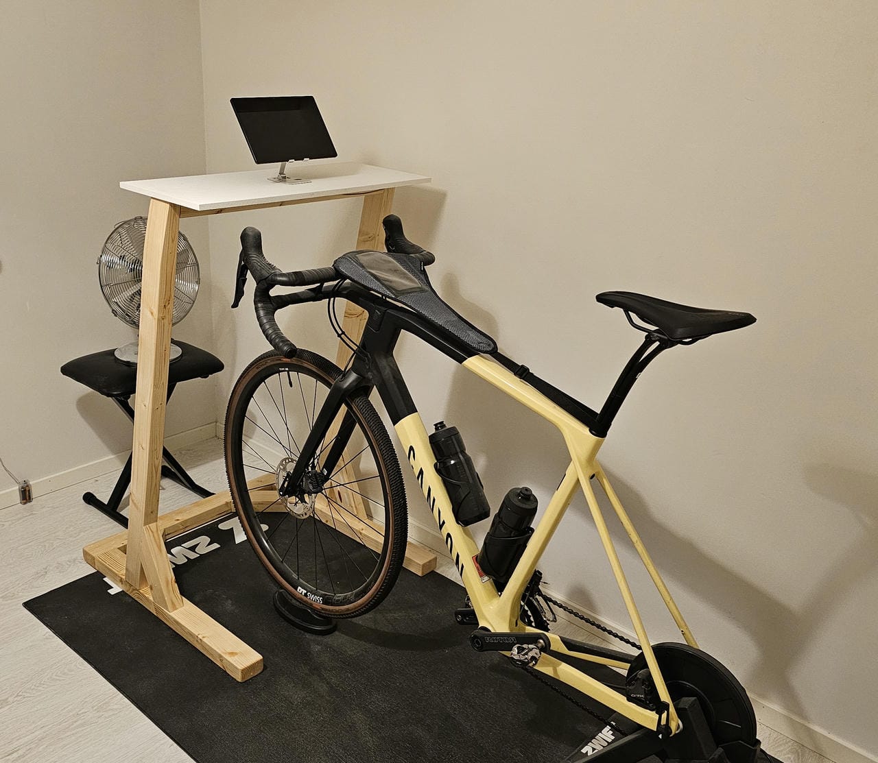 Adventures in Woodworking - Cycling Desk | ByteDrum